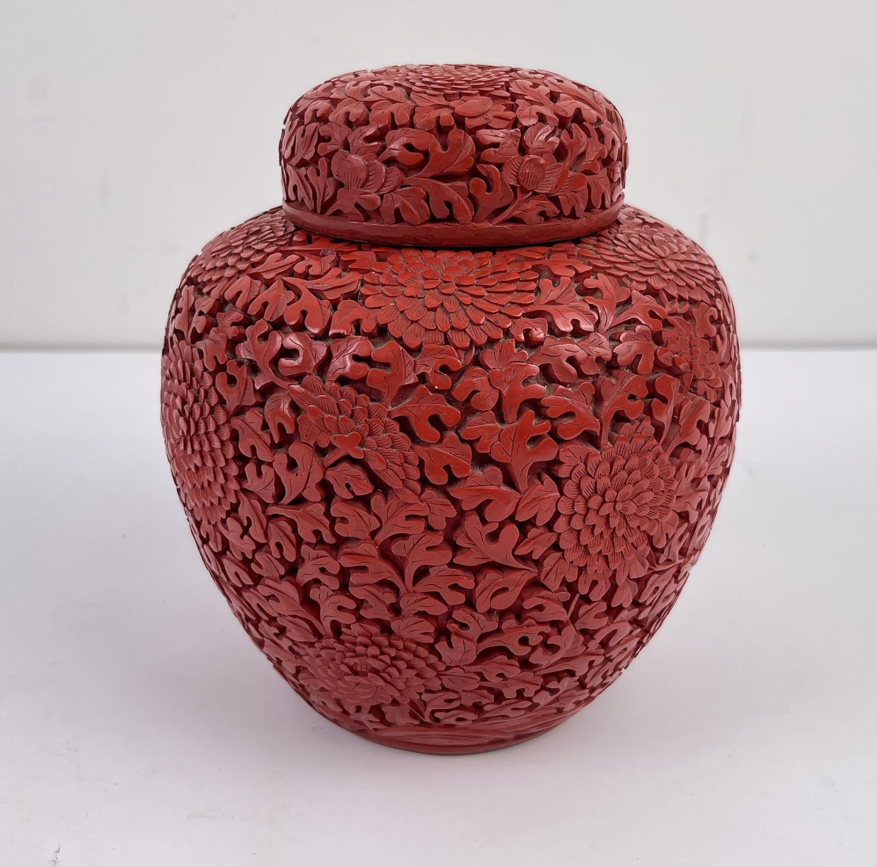 Antique Chinese Carved Cinnabar Ginger Jar