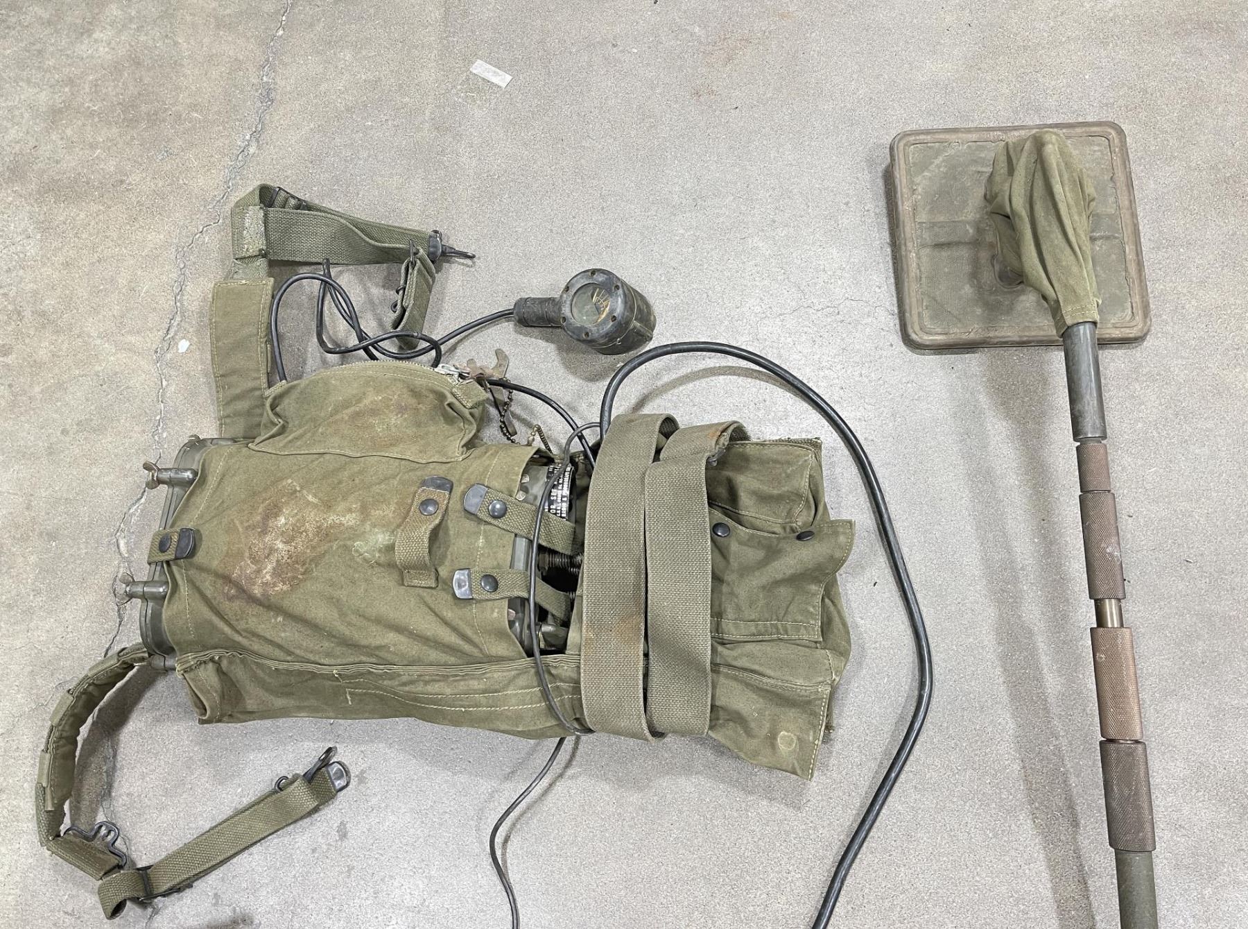 WW2 US Army Mine Detector Set AN/PRS-4