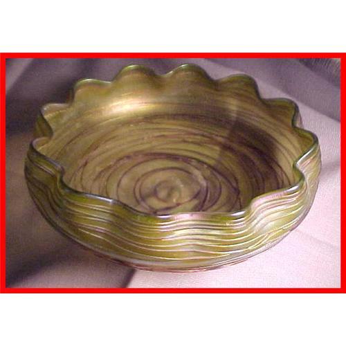 Vintage Loetz Green Art Glass Threaded Bowl #2245778