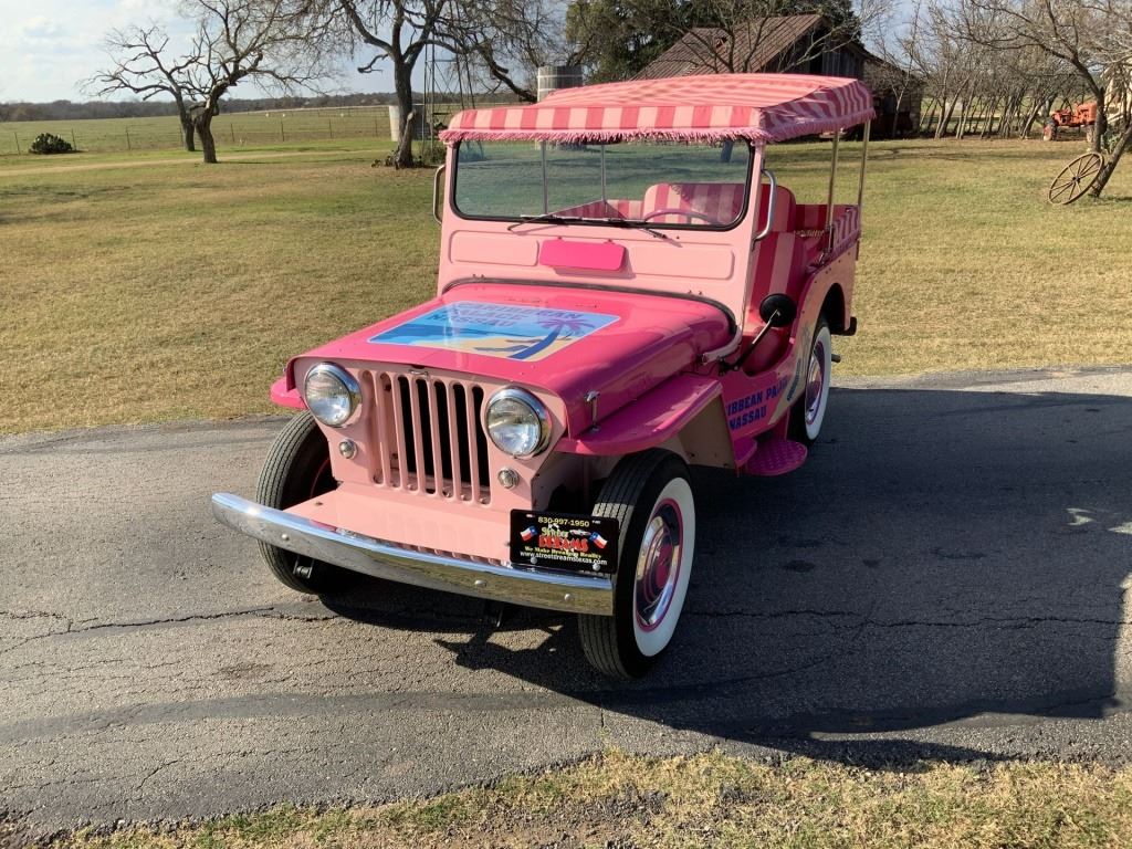 1961 WILLYS SURREY GALA 2 W D SUPER RARE PINK JEEP