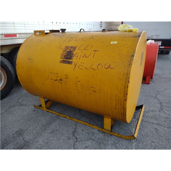 560 GALLON HORIZONTAL FUEL TANK