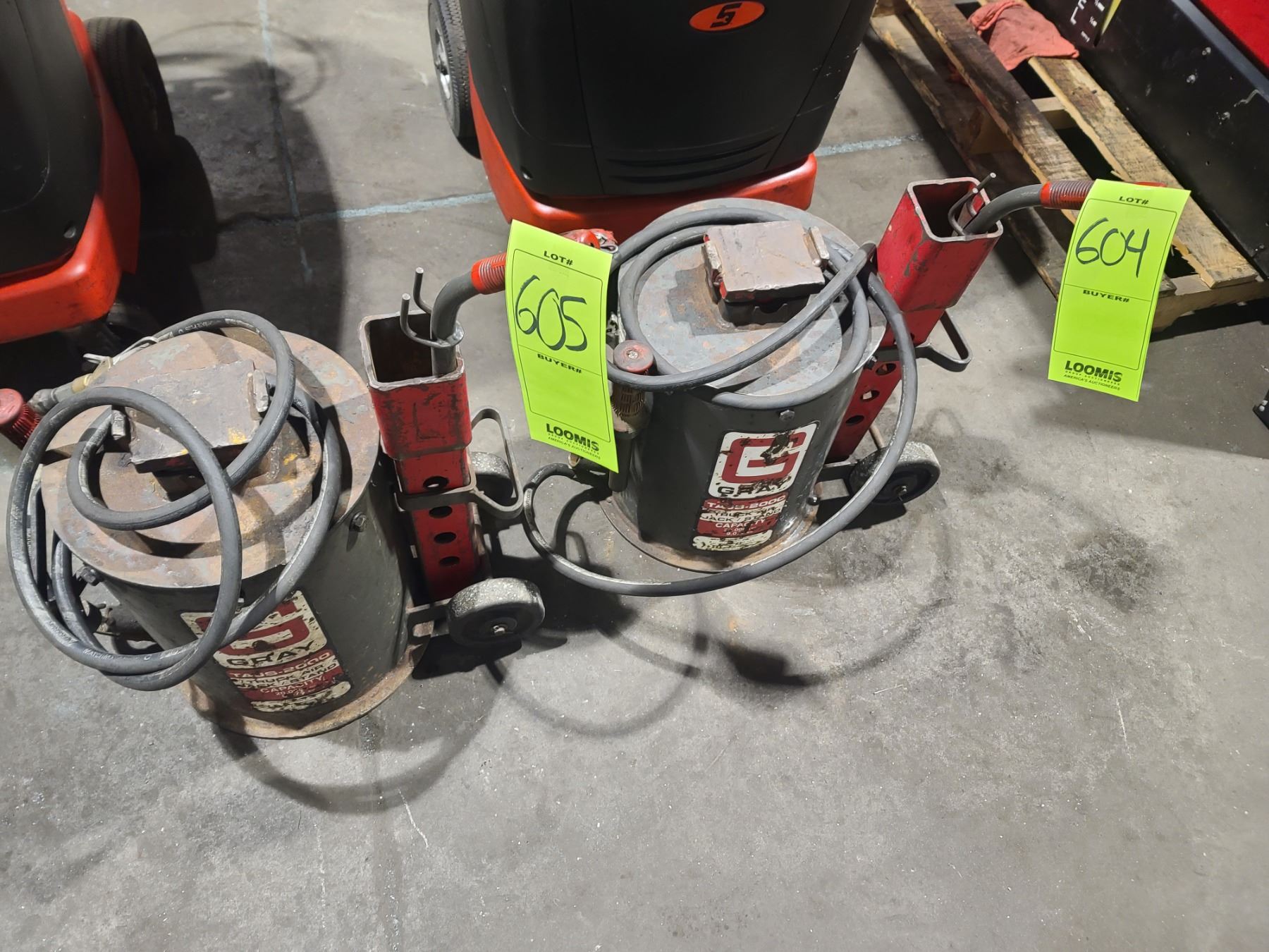 PAIR OF GRAY TRUCK AIR JACK STANDS