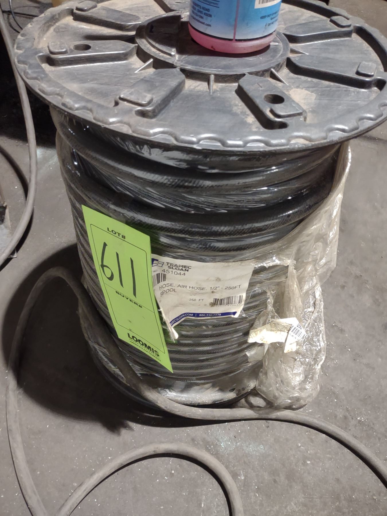 NEW 1/2 IN AIR HOSE SPOOL, 250 FT