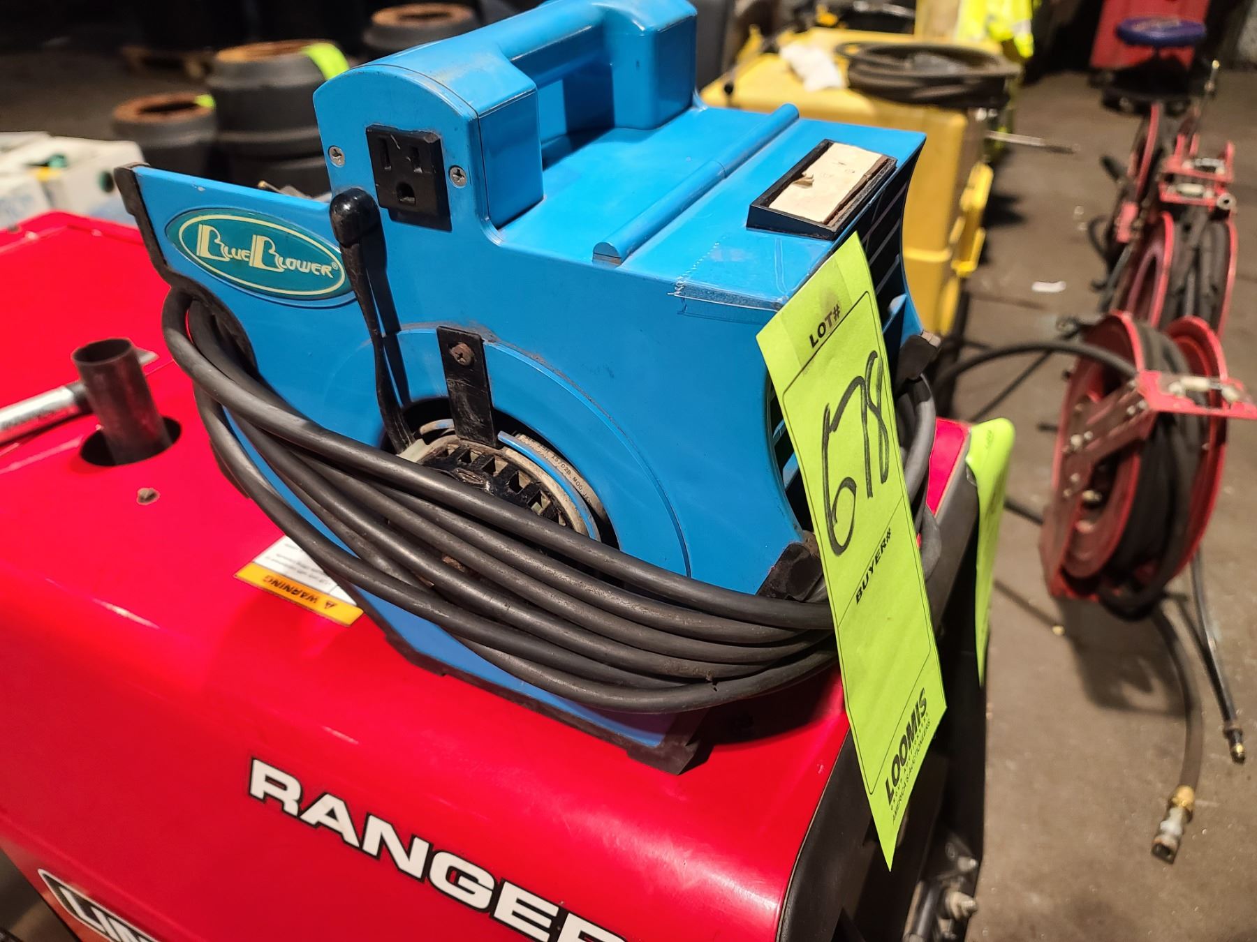 BLUE BLOWER ELECTRIC AIR BLOWER