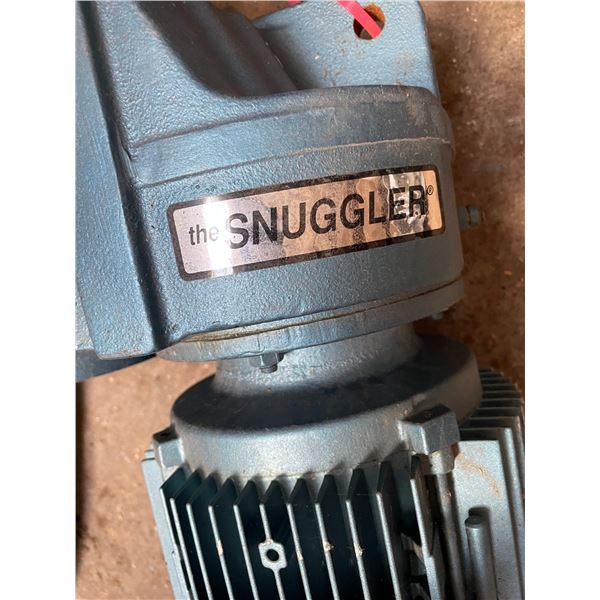 NEW: The Snuggler gear motor shaft mounted speed reducer drive $1495.00