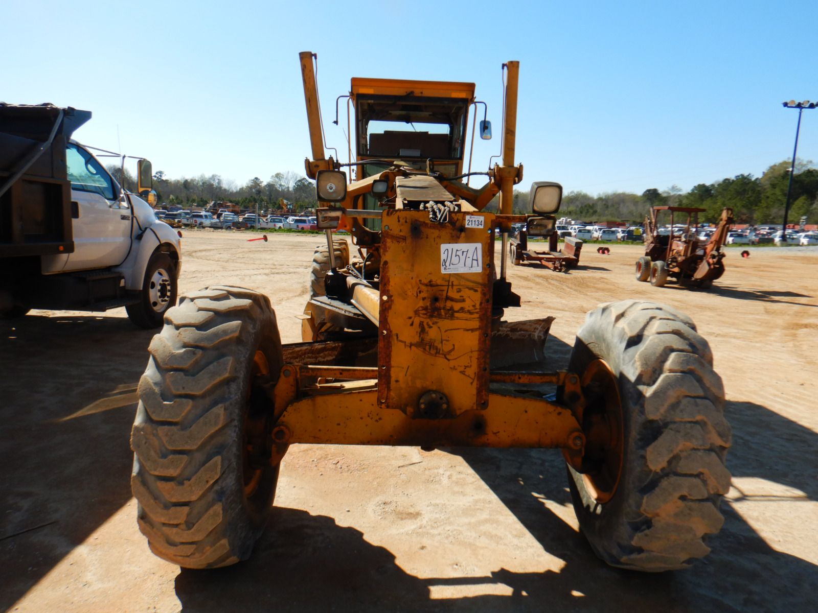 JOHN DEERE 770B Motor Grader - J.M. Wood Auction Company, Inc.