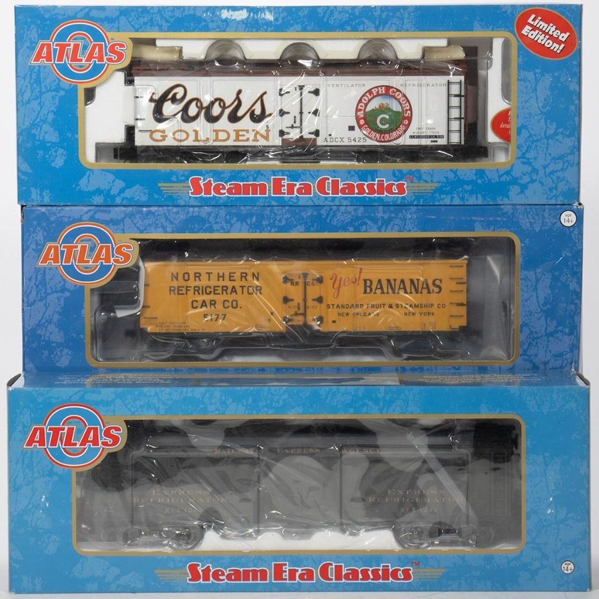 Atlas O Gauge. Reefers. Yes! Bananas, Coors, REA Express
