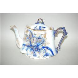 VICTORIAN FLORAL FLOW BLUE TEAPOT - 6 1/2" VI