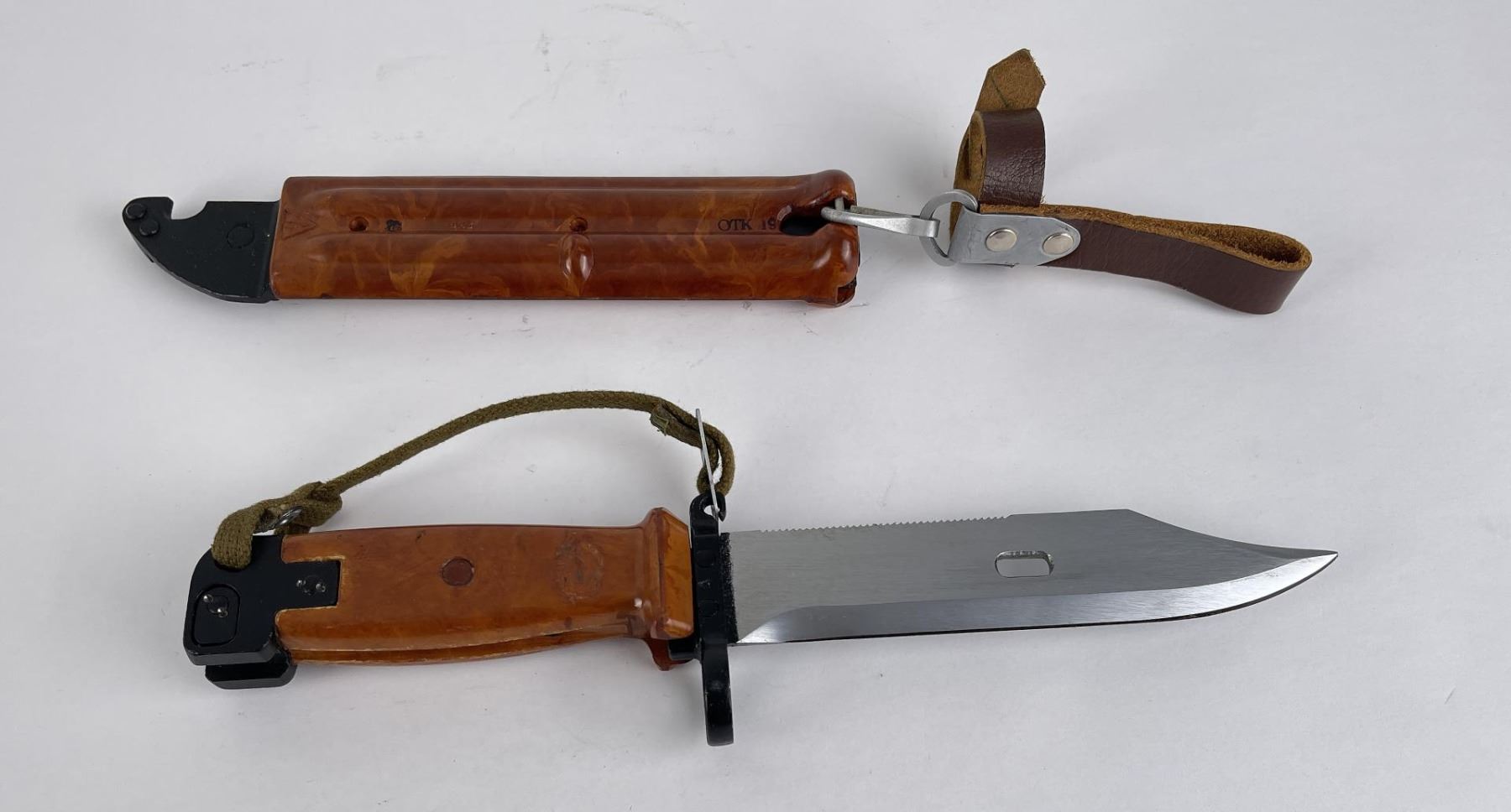Russian Bakelite AK47 Rifle Bayonet