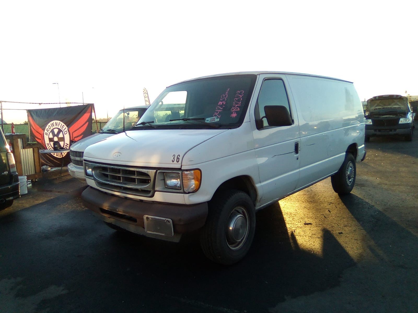 2002 Ford E-Series Cargo