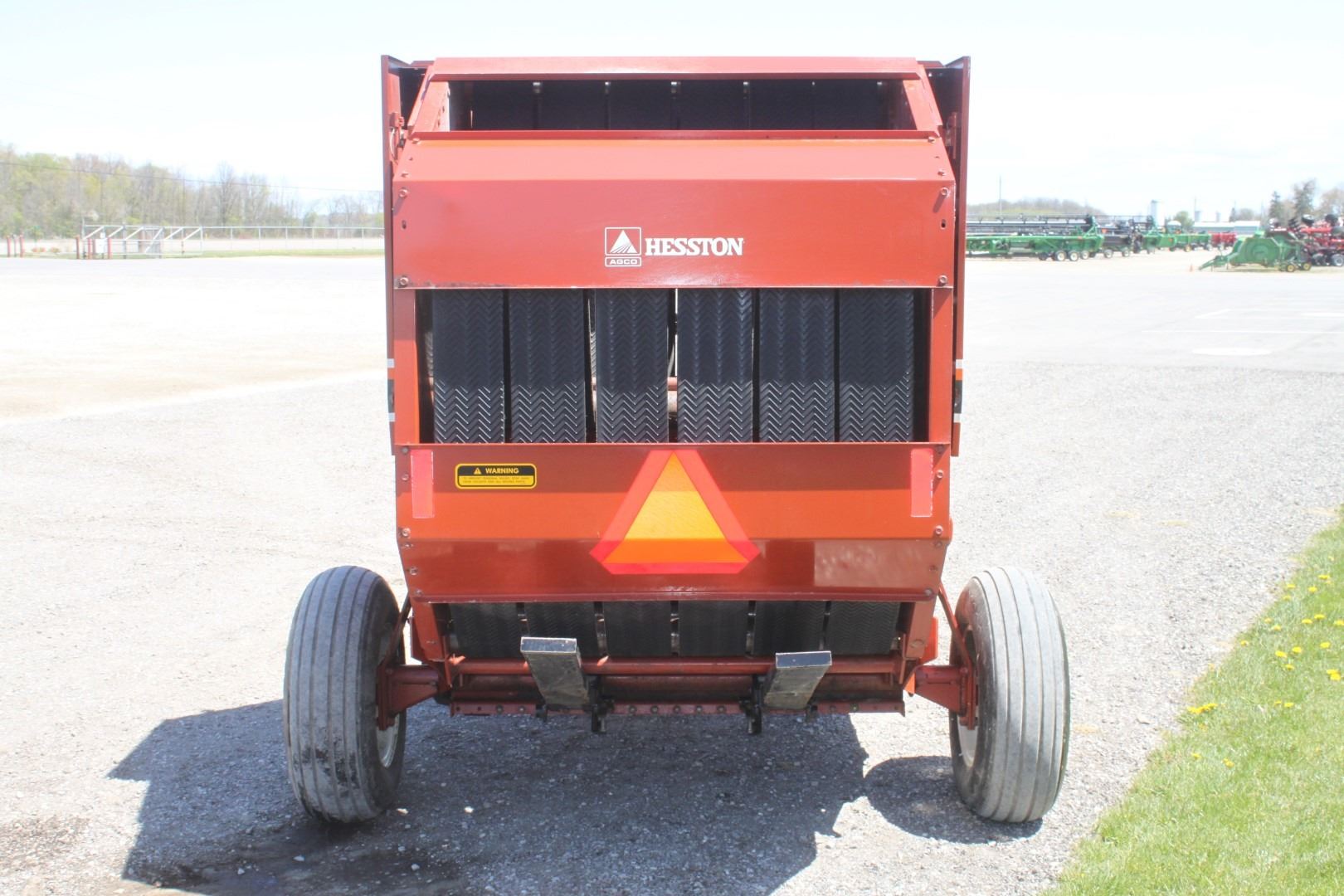 Hesston 540 4x4 round baler, electric tie, ramp, one owner