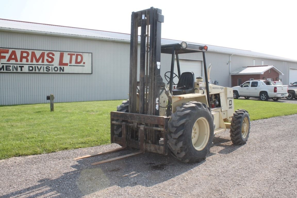 Ingersol Rand RT 706 F 4wd Forklift, rops, side shift, 6000Lbs capacity ...