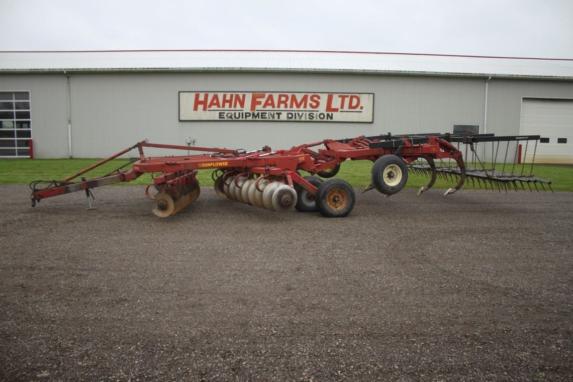 Sunflower 4310-14 7 shank disc ripper, 5 bar spike harrow, automatic ...
