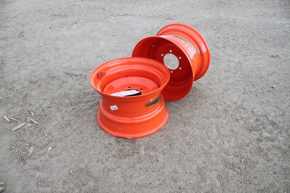 Kubota Set of 2- 16" tractor rims to fit Kubota MX series tractor