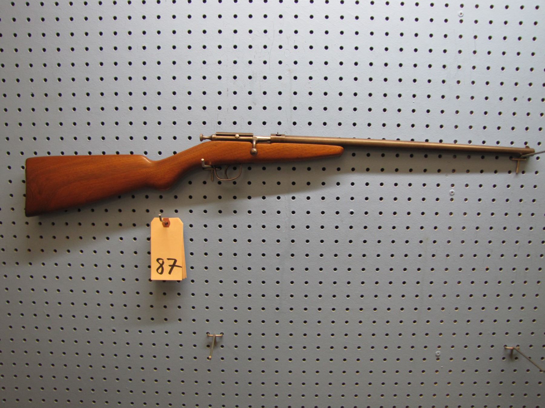 Eatonia rabbit gun; bolt action; single shot; .22 LR. S/N unknown