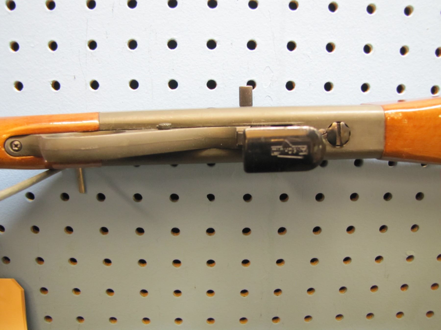 CIL/Anschutz model 300; semi auto; .22LR; clip; S/N 007087