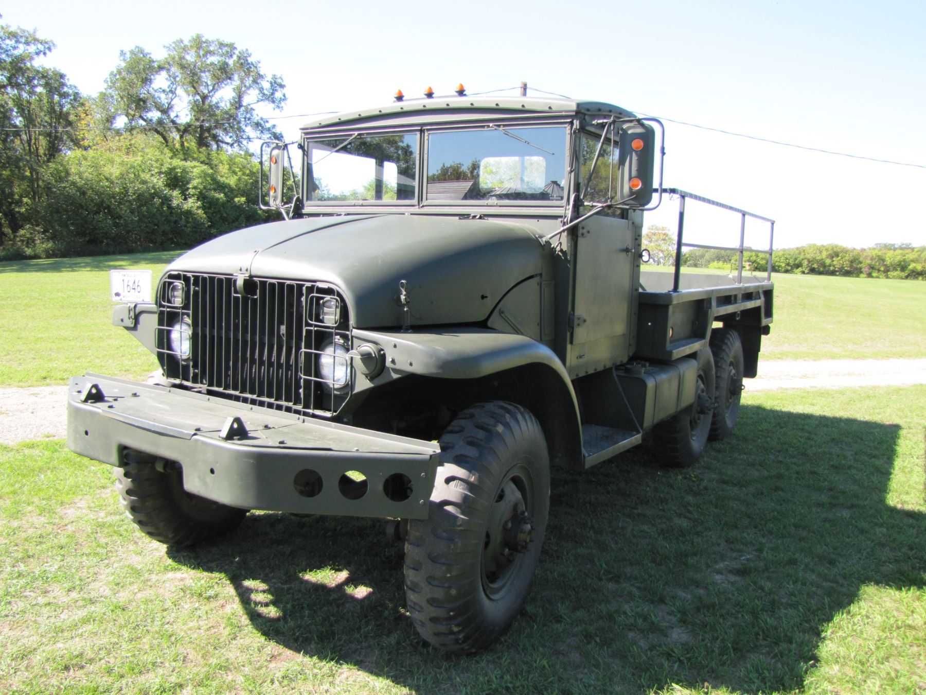 1952 M135 Cargo Truck, 2.5 ton, 6x6 300 ci straight 6 engine wit ...