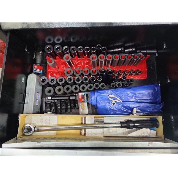 Impact Sockets Torque Wrenches And Portable Socket Set Beck Auctions Inc