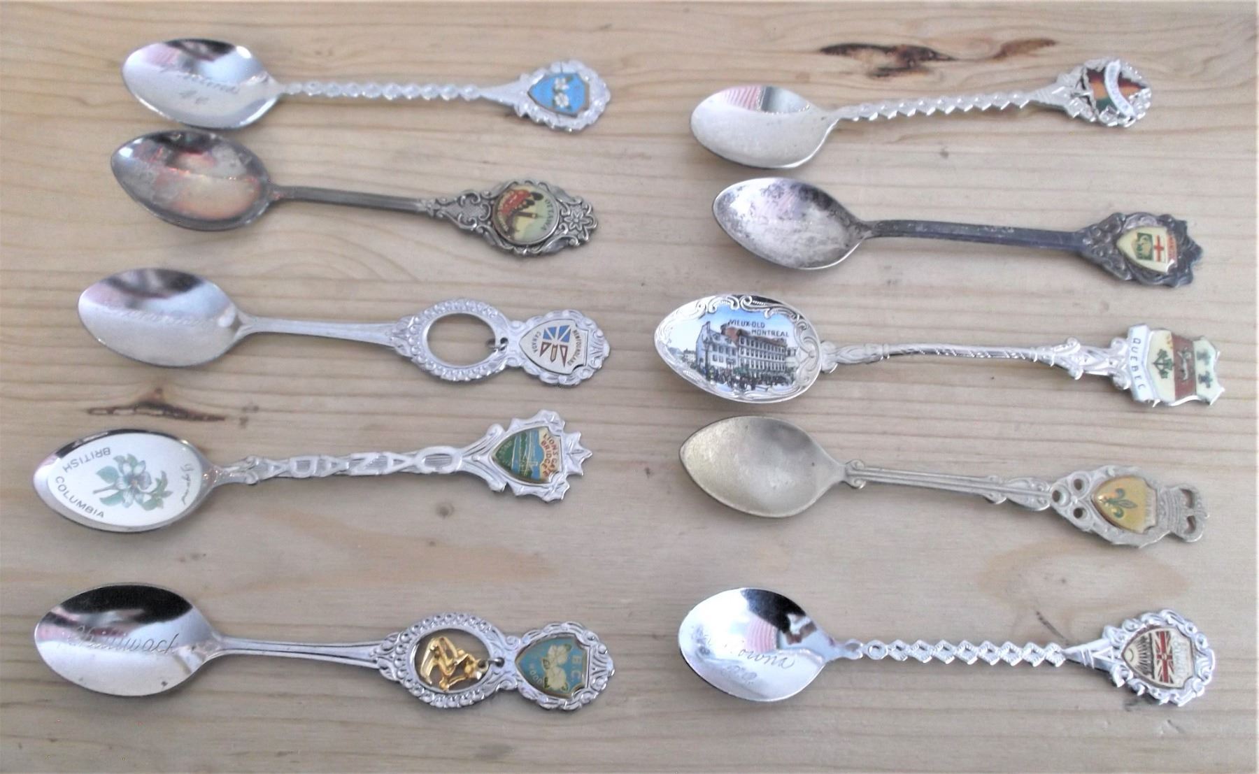 Lot of TEN Canada Themed Collectors Spoons