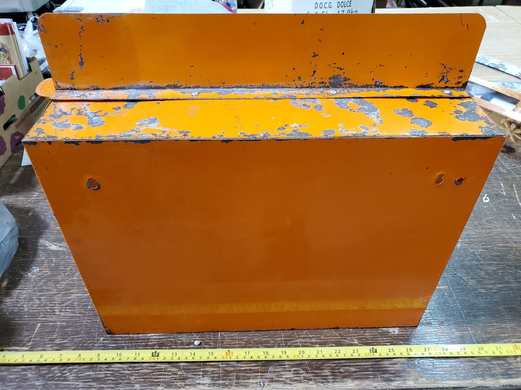 Antique Dorman ready-pak display (metal)