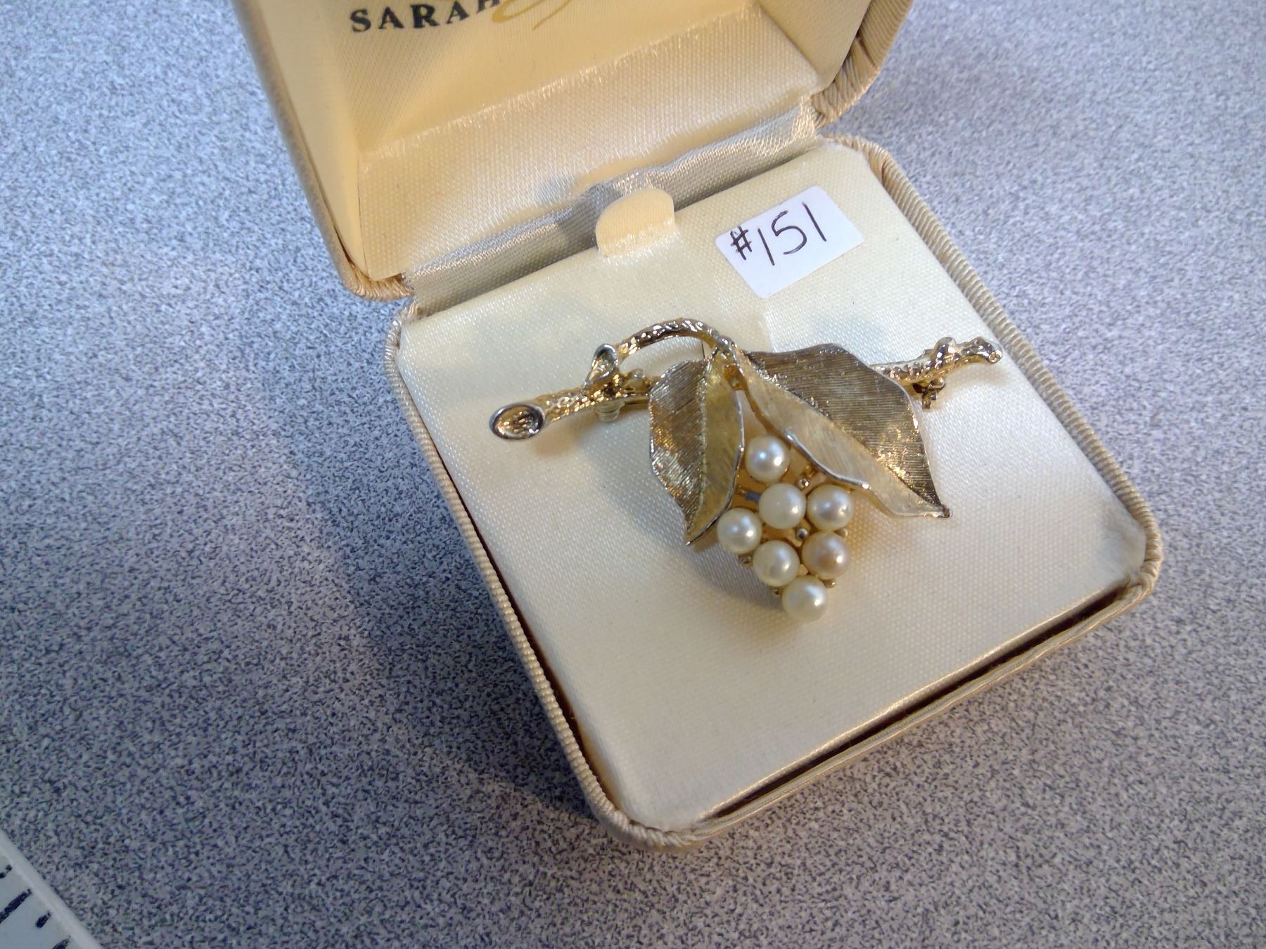 151. Sarah Coventry gold tone and faux pearl broach in Sarah Coventry ...