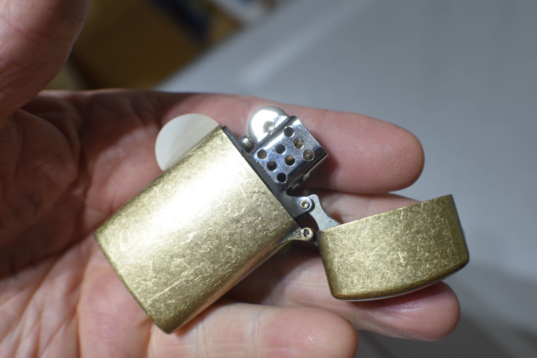 Philip Morris Lighter - Schmalz Auctions