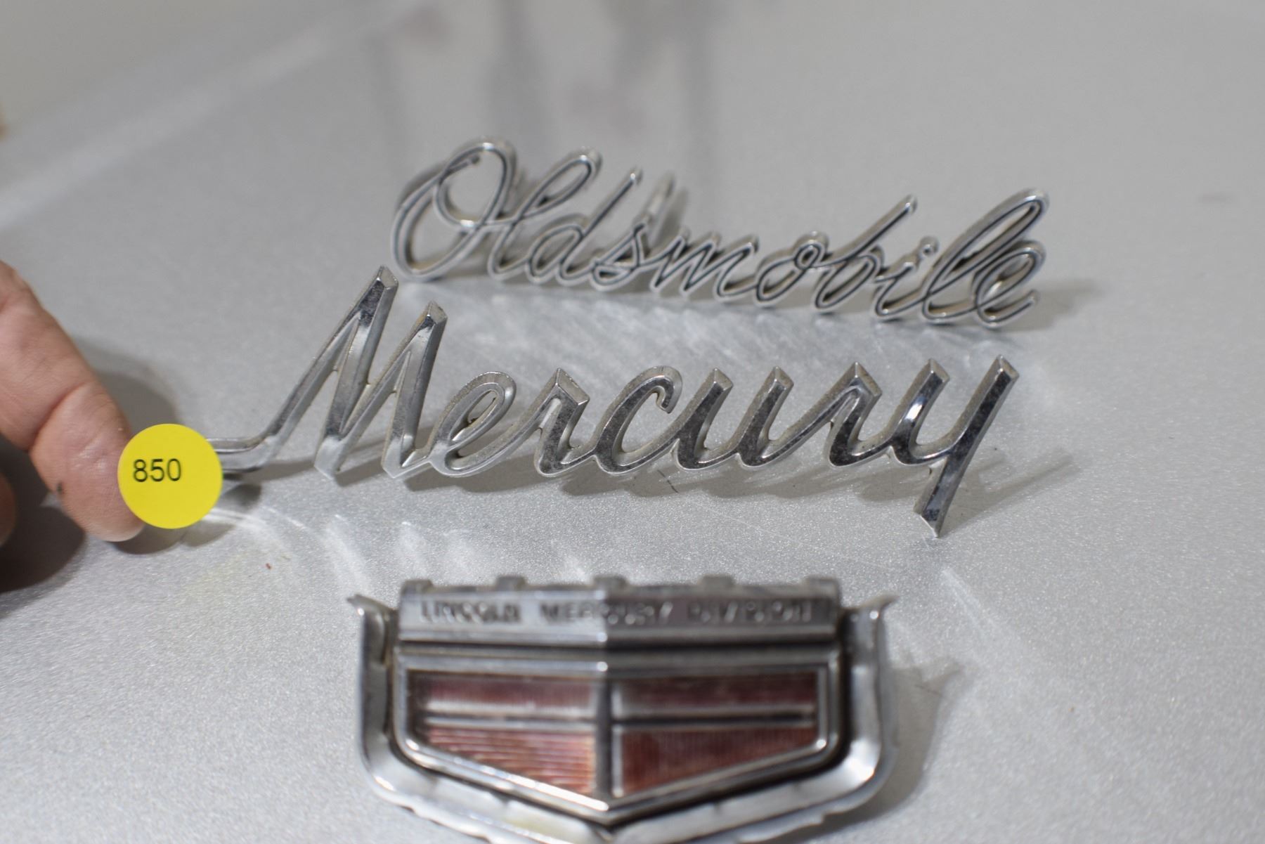 Vintage Car Emblems - Schmalz Auctions