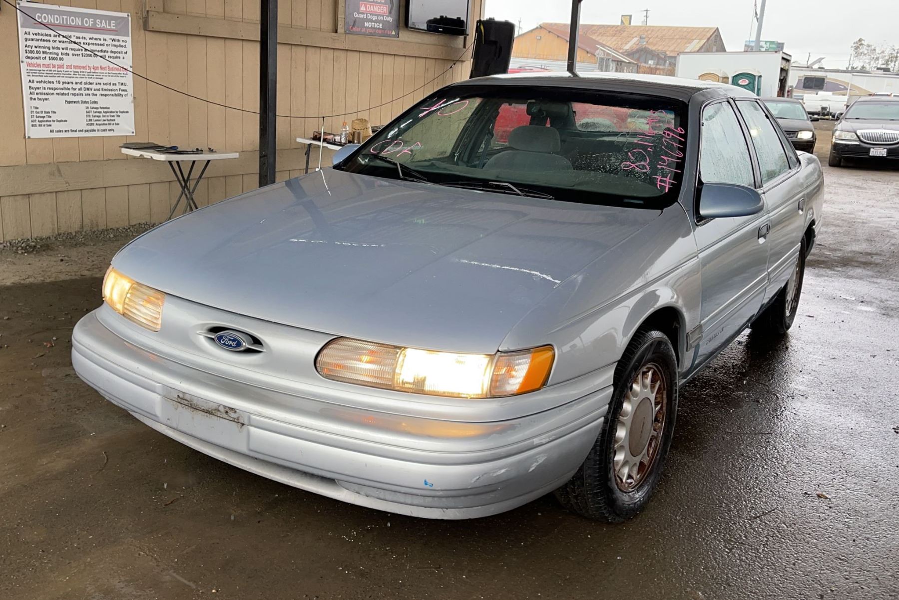 1993 Ford Taurus LX
