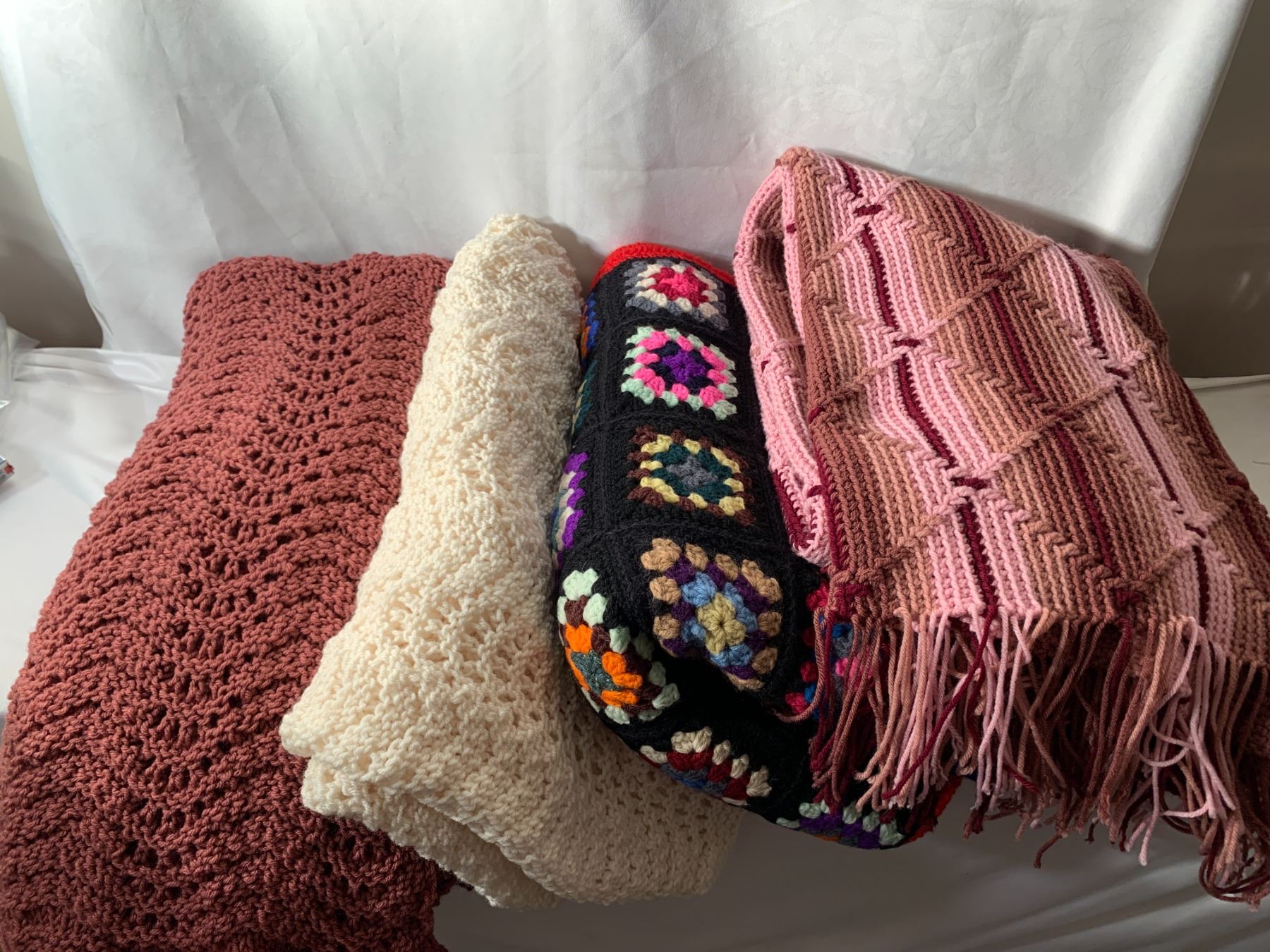 Hand Knitted Afghans & Blankets