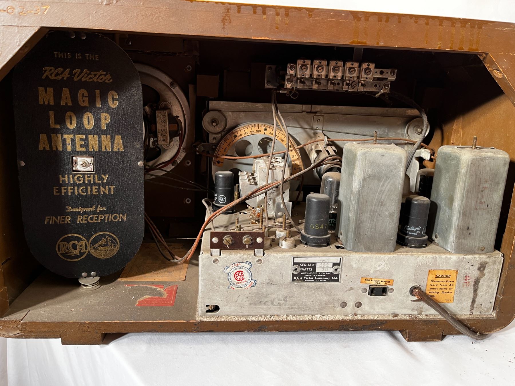 RCA Victor Magic Loop Antenna