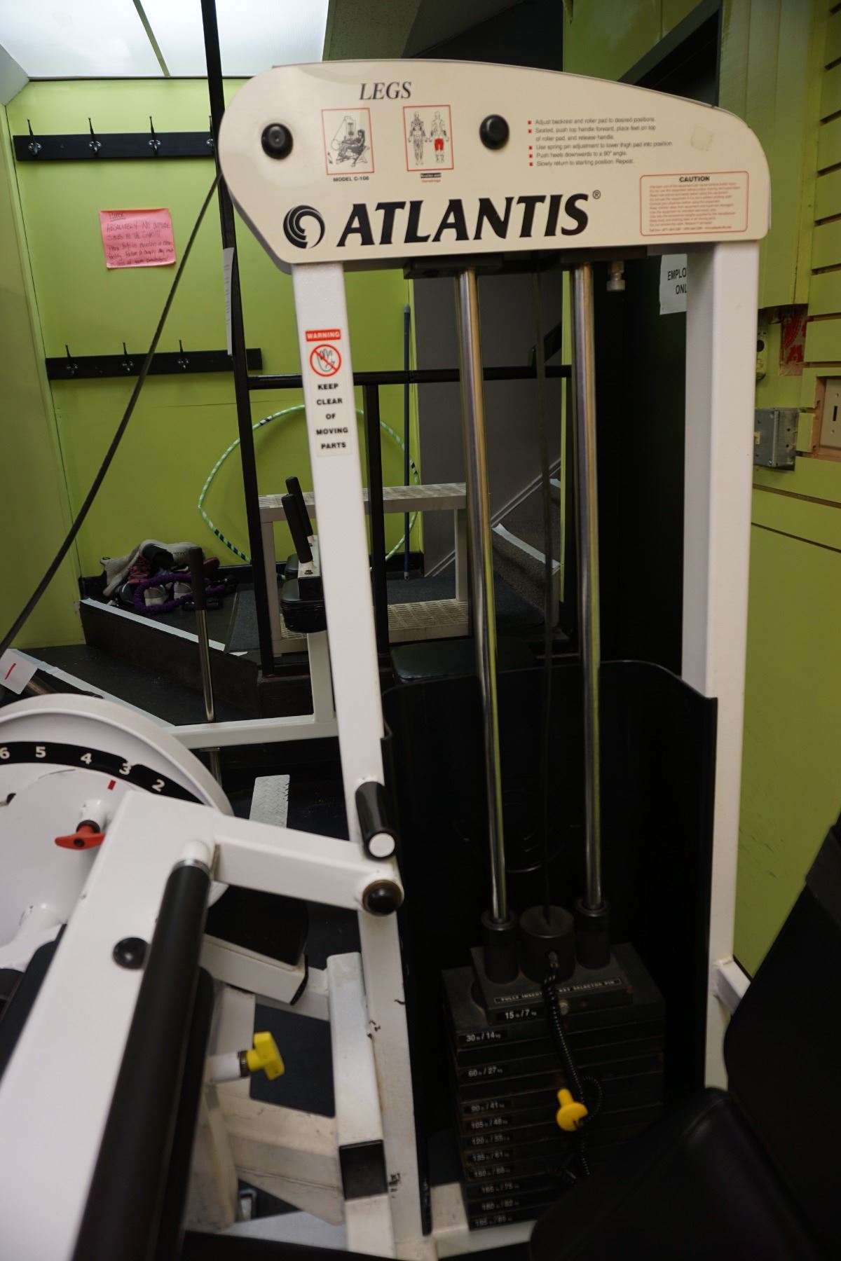 Leg Curl 195lbs Precision Atlantis Selectorized Leg Curl (3 pics)