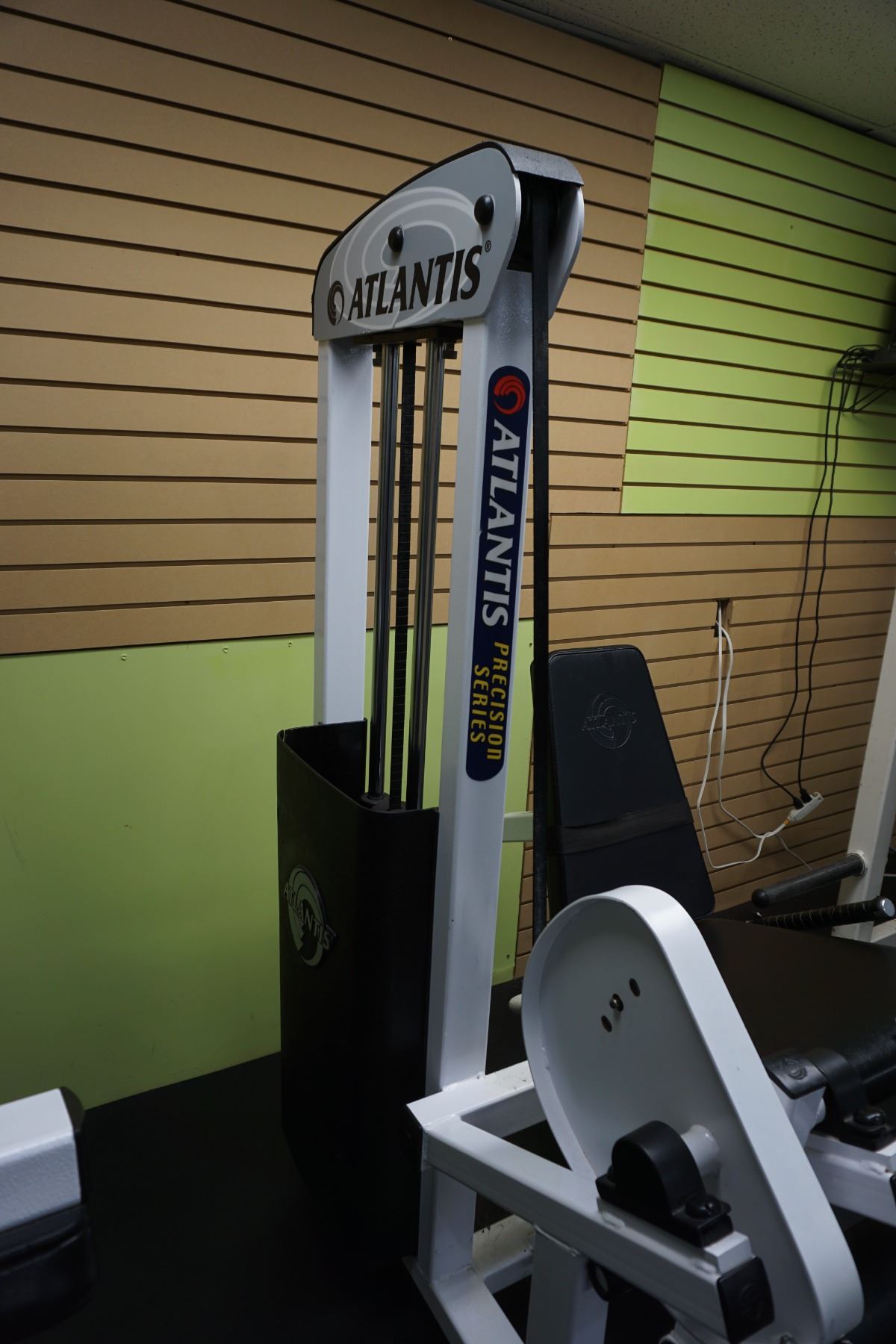Leg Extension 300lbs Atlantis Precision Series Leg Extension ...