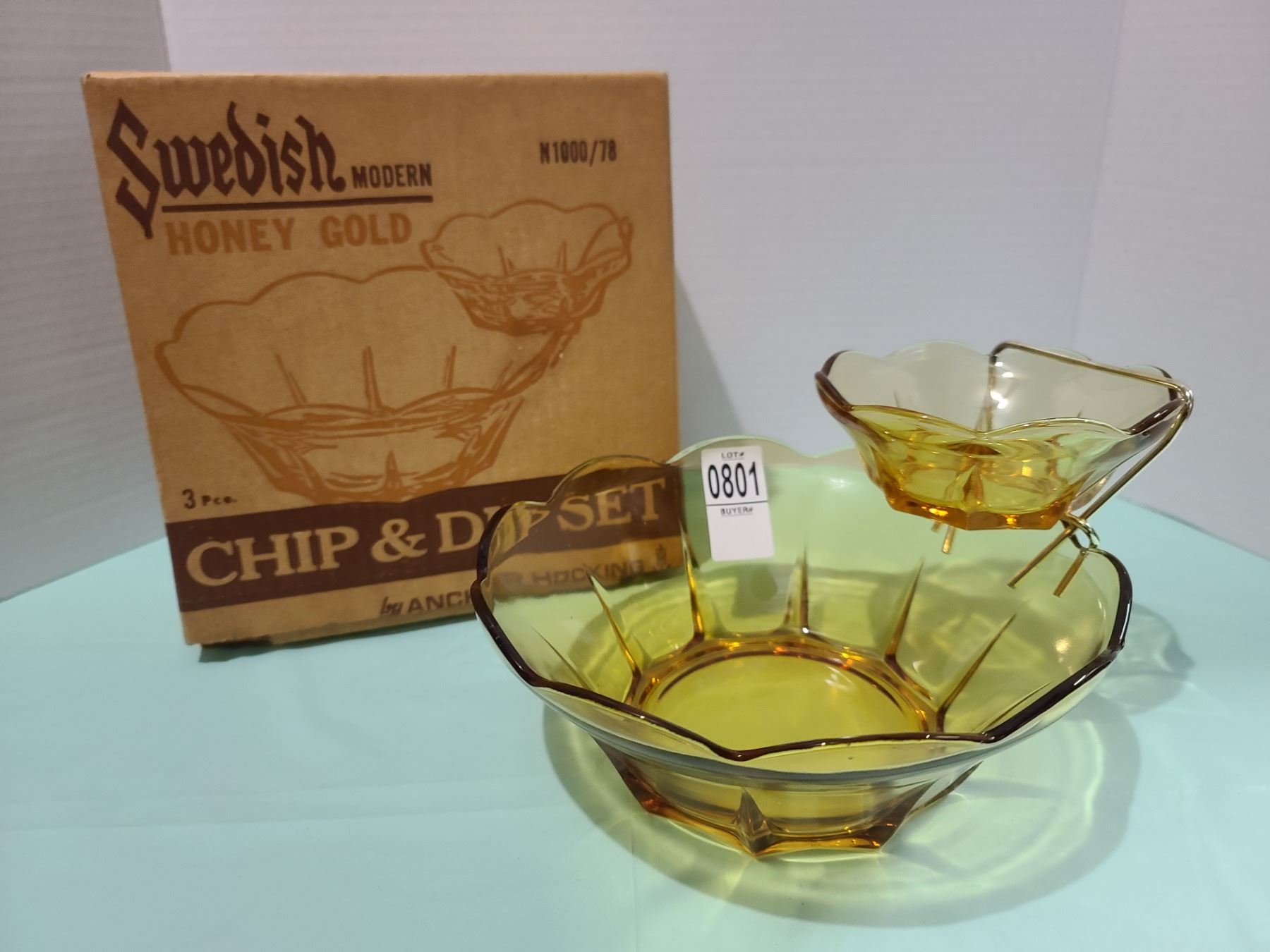 Vintage Anchor Hocking Swedish Modern Honey Gold Chip And Dip Set