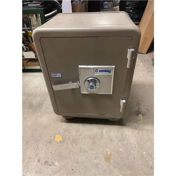 Sentry safe on wheels see discription safe has combintation and is now open