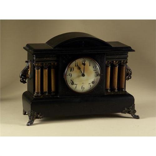 WILLIAM L. GILBERT MANTEL CLOCK CIRCA 1900-1920