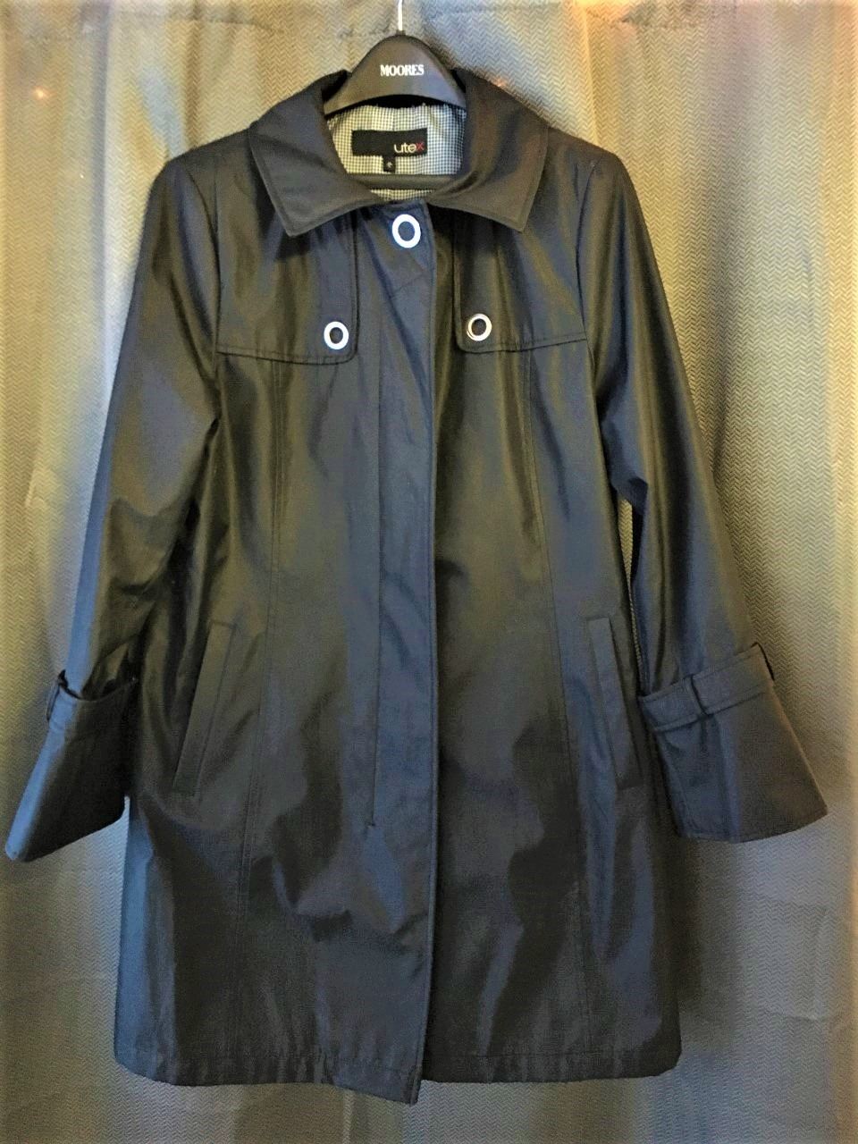 Utex Black Rain Coat, Size Large