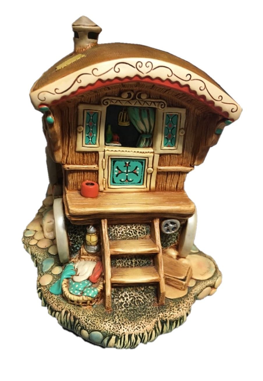 Pendelfin Gypsy Caravan Sculpture, Made in England