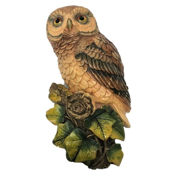 Bosson Owl - Made in England , some small paint chips