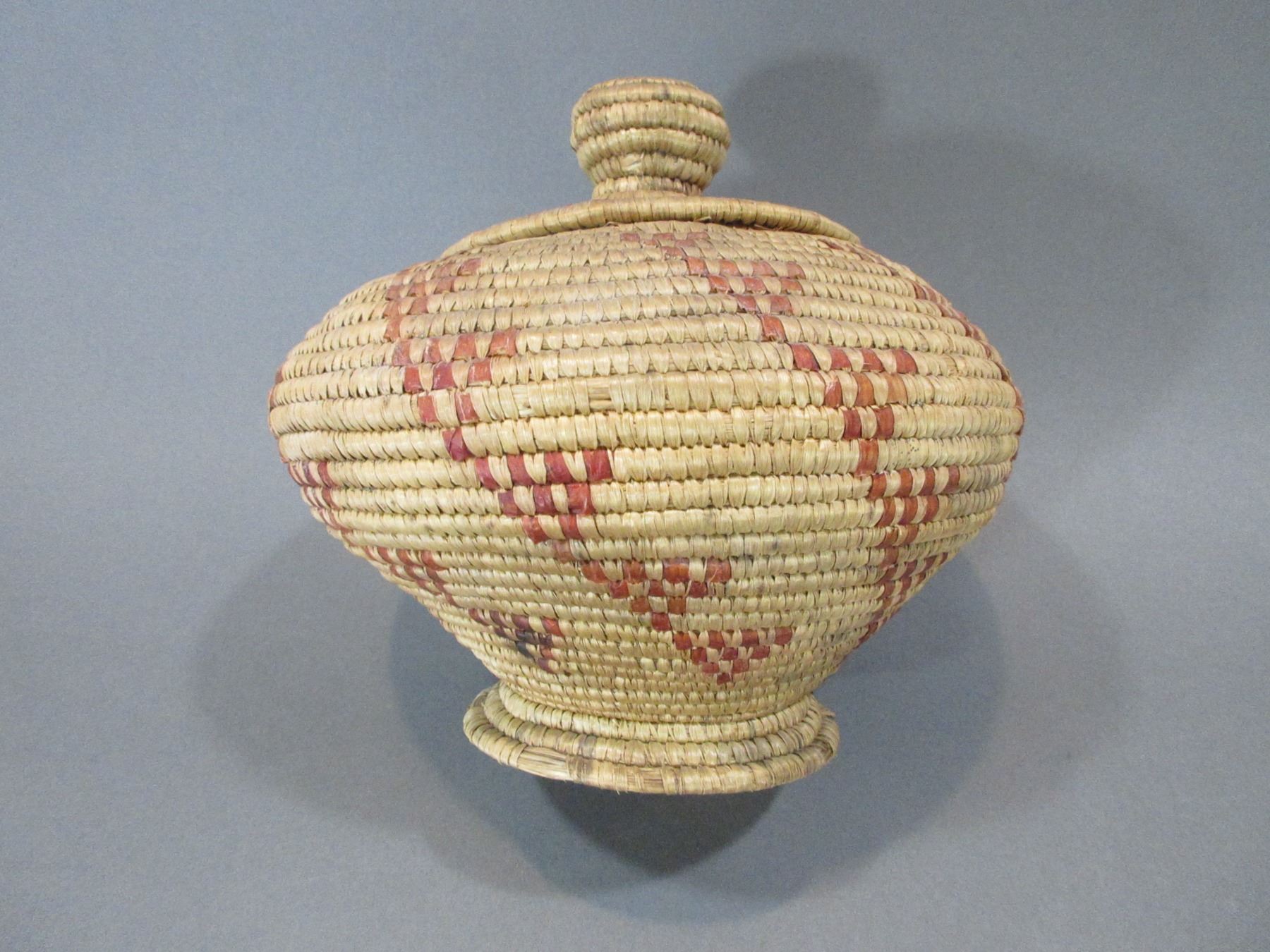 Footed Seagrass Eskimo Basket With Lid- Eskimo Weavers Made Baskets ...