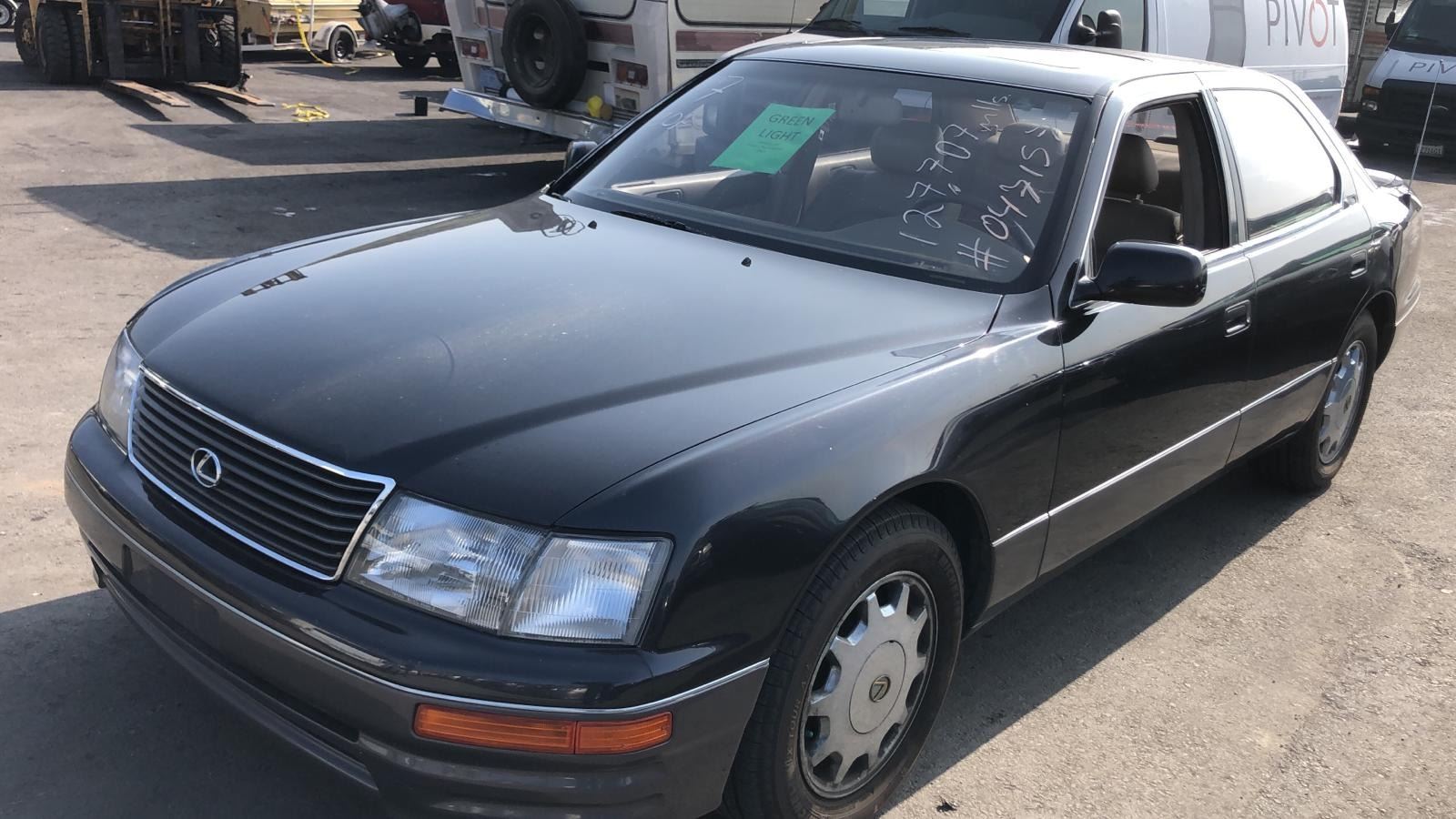 1996 Lexus LS 400