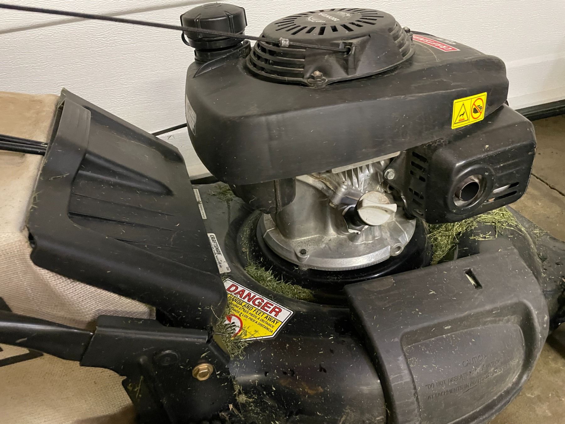 Craftsman Lawnmower with Honda Easy Start Engine