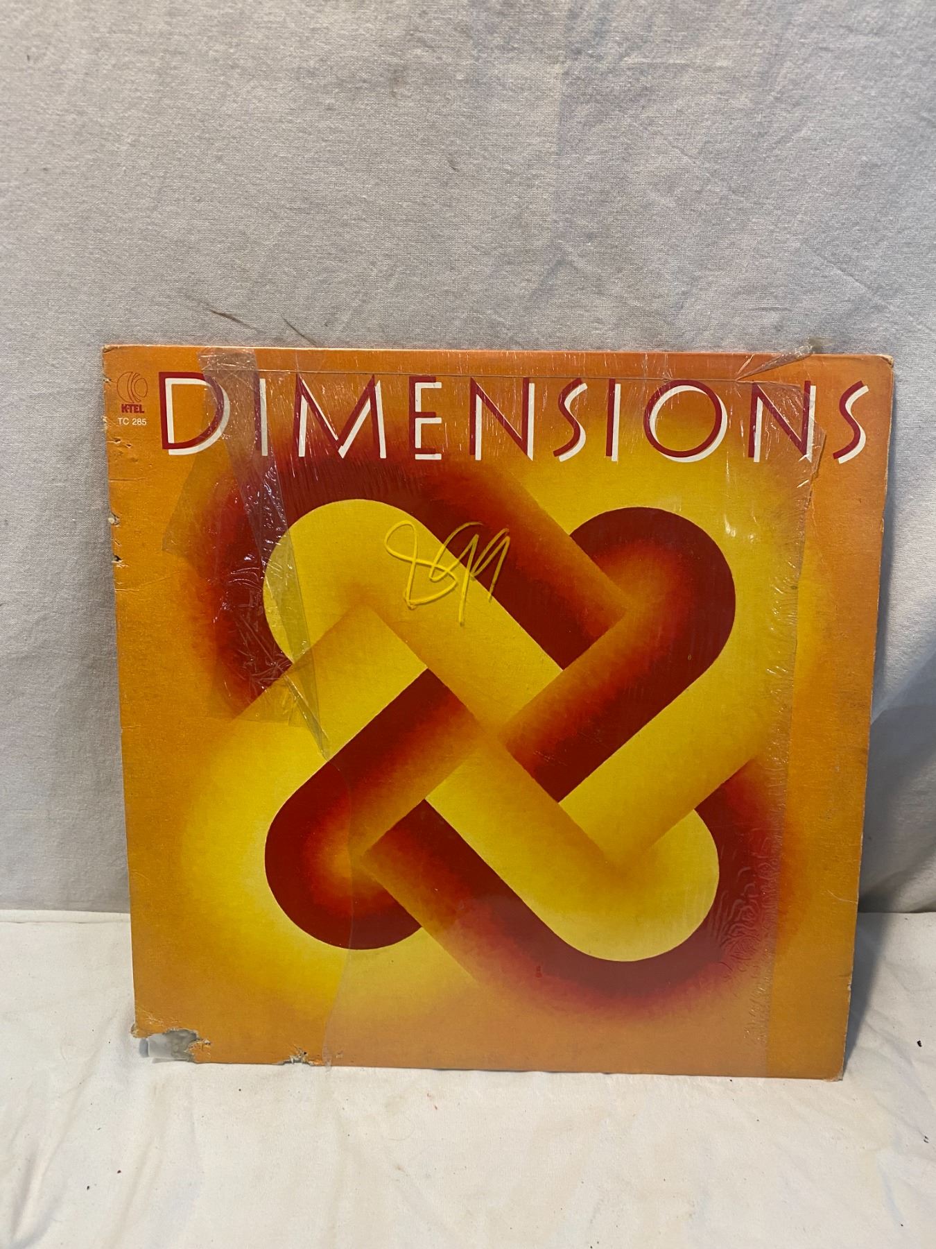 Dimensions record
