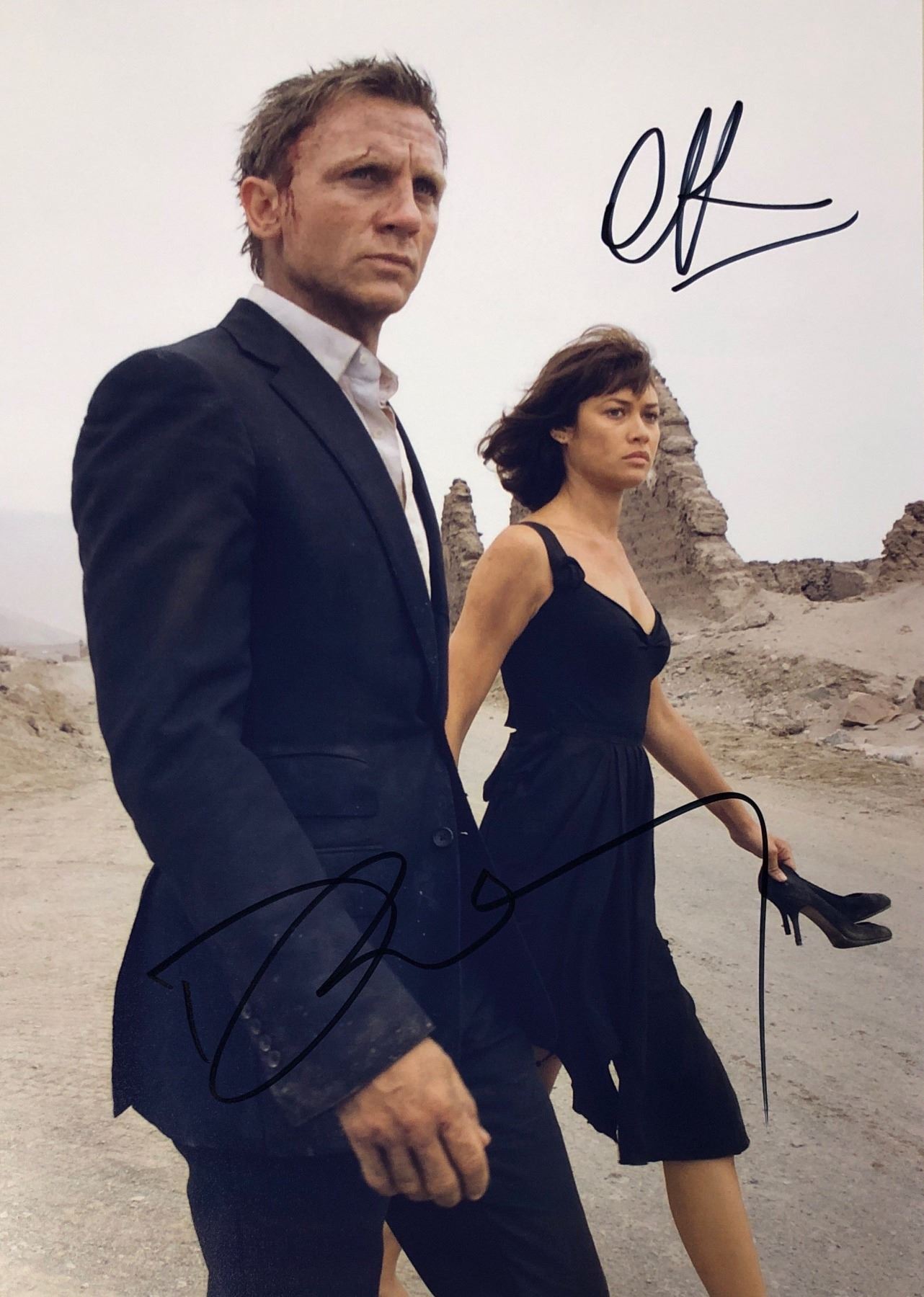 Daniel Craig Autograph Signed James Bond 007 Photo