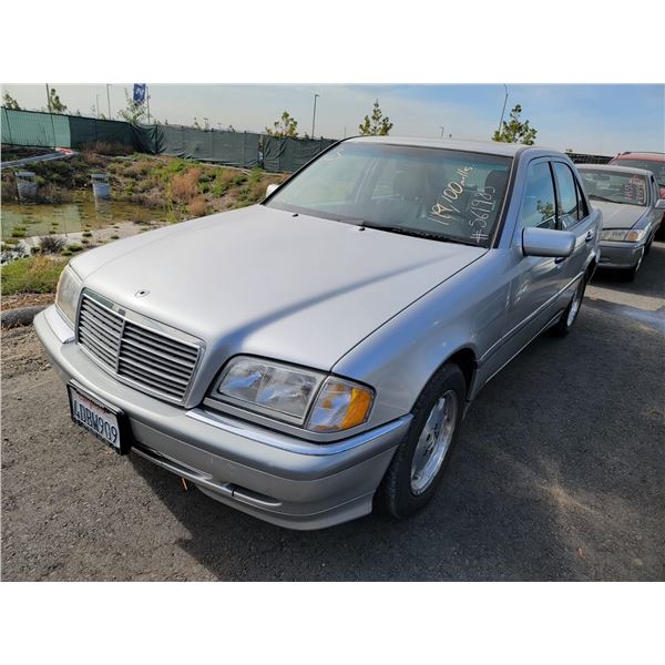 1998 Mercedes-Benz C-Class