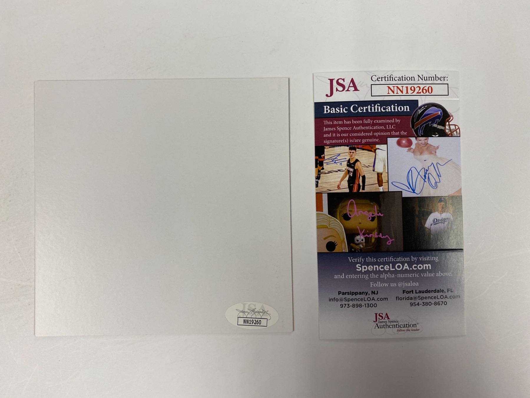 Autograph Katy Perry offical card