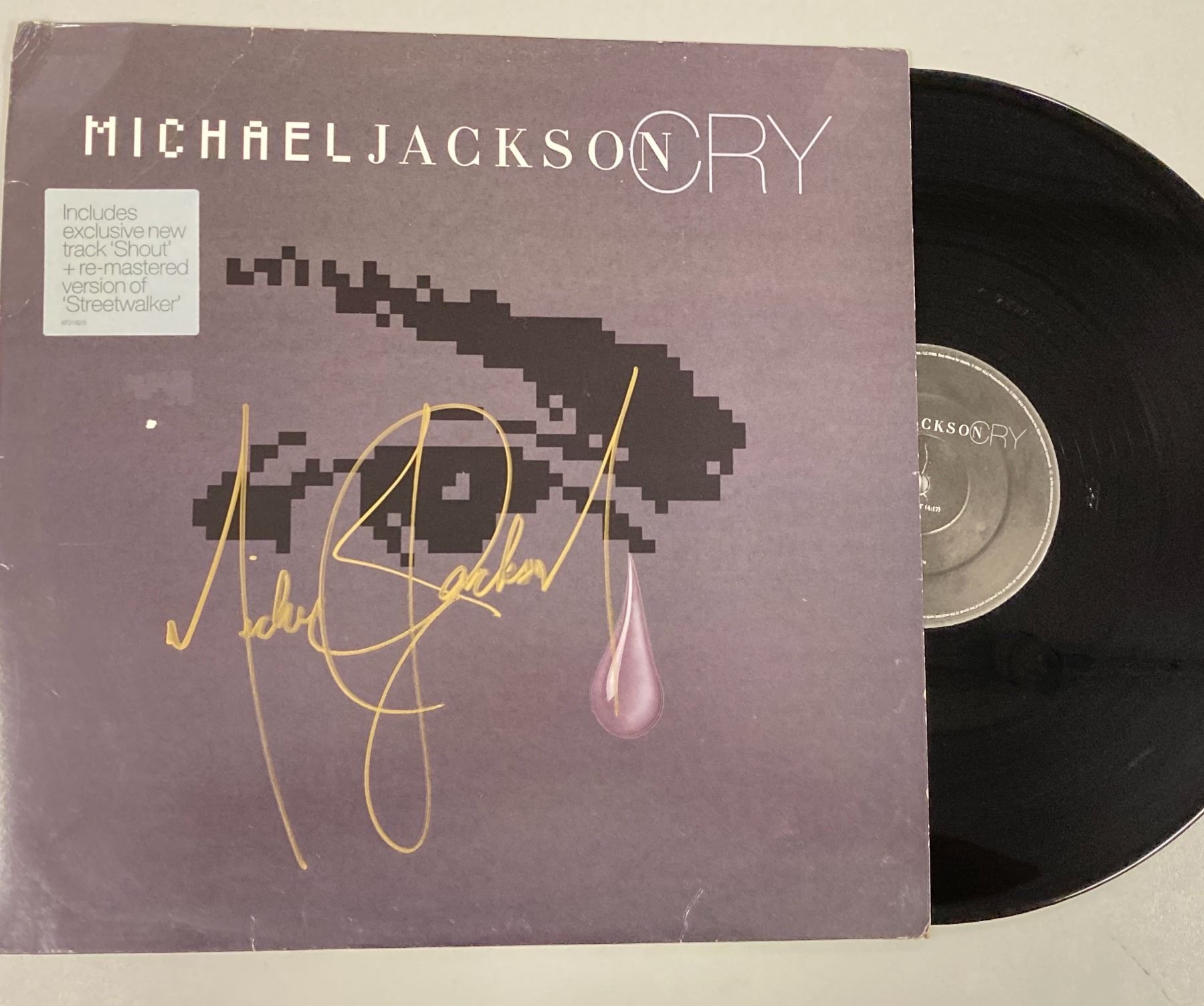 Autograph Signed Michael Jackson Cry Vinyl