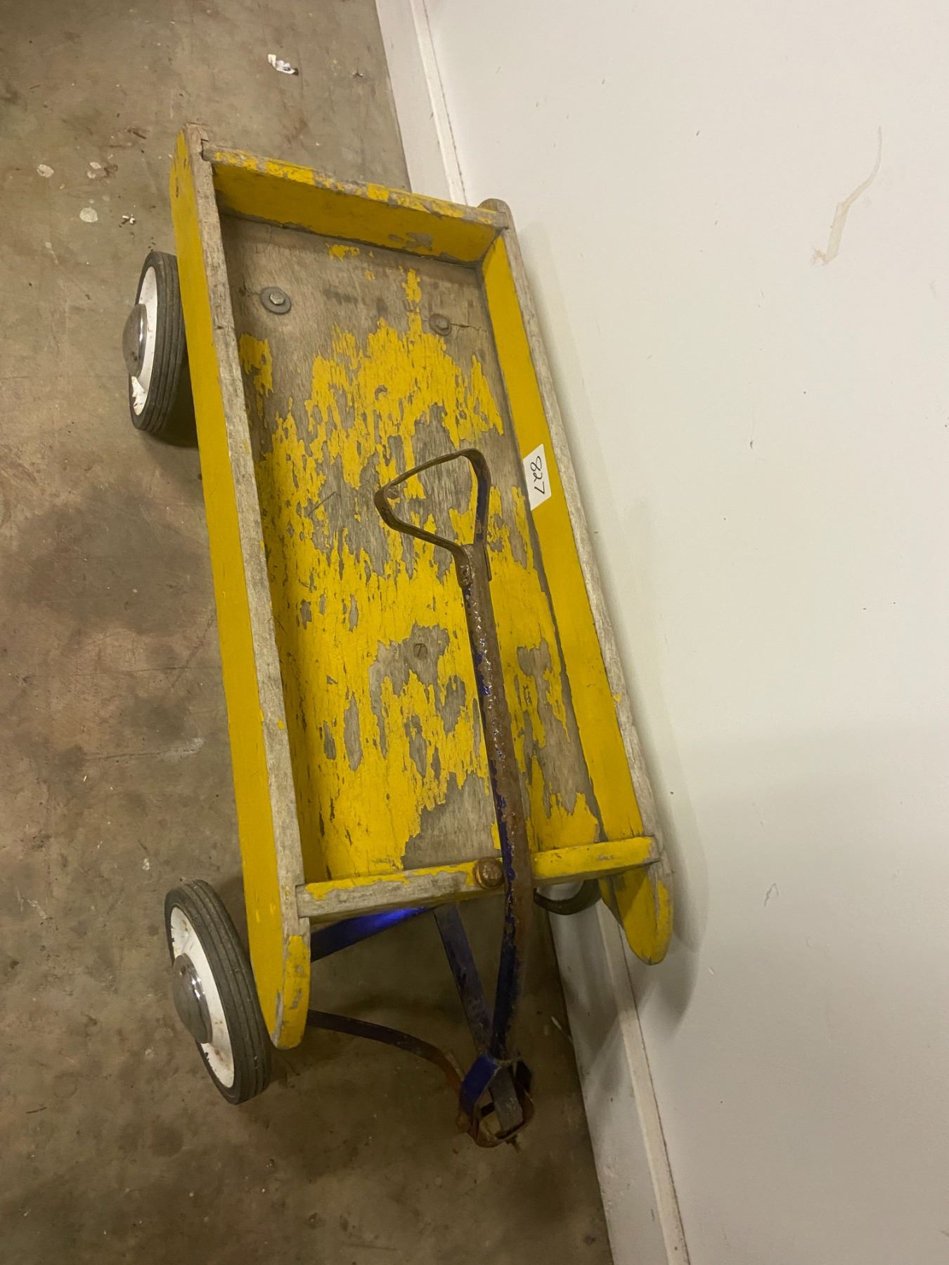 Childs Wooden Wagon, Original Hub Caps