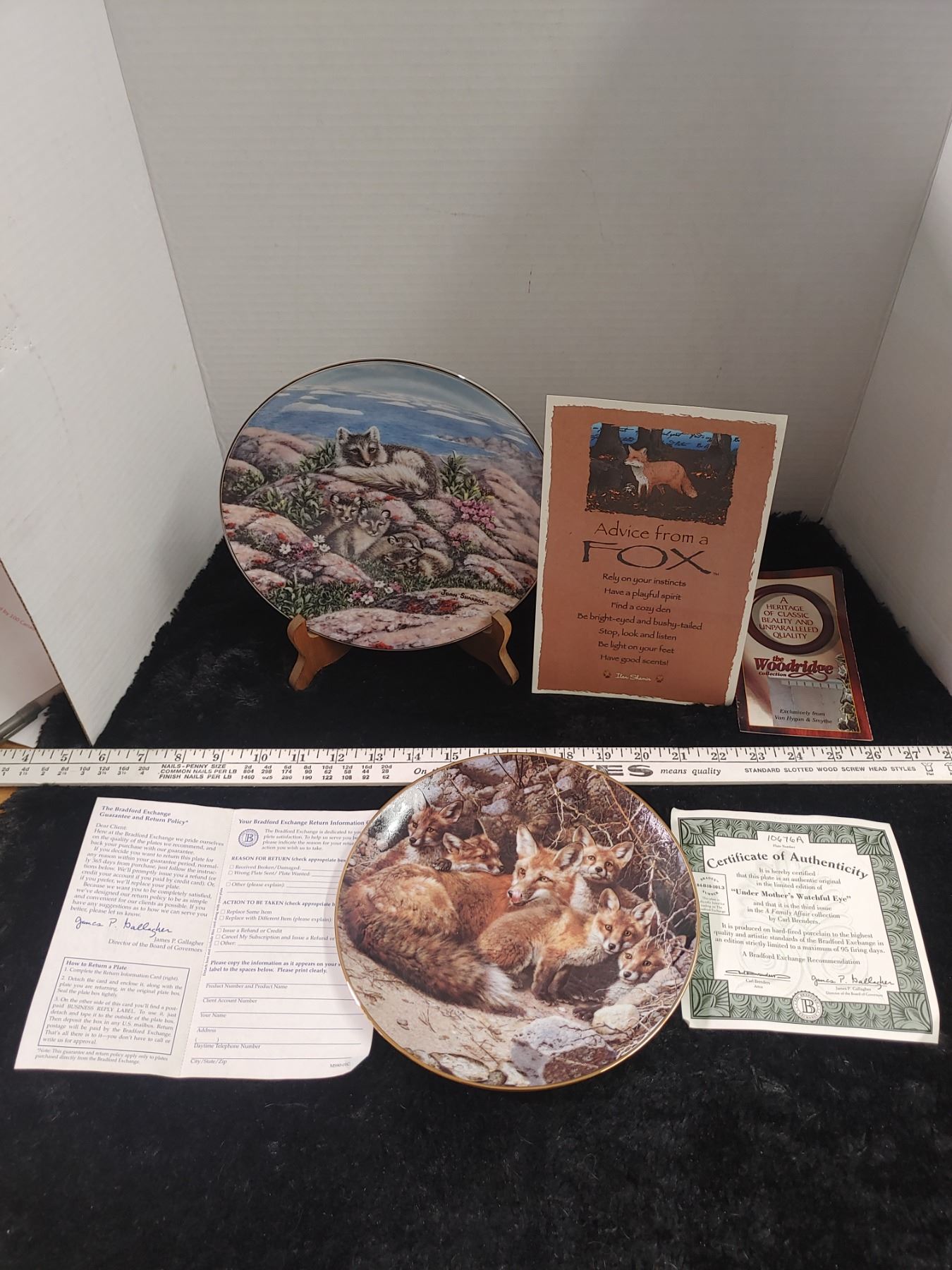 2 Fox Art Numbered Collector Plates with stands + Inspirational Card ...