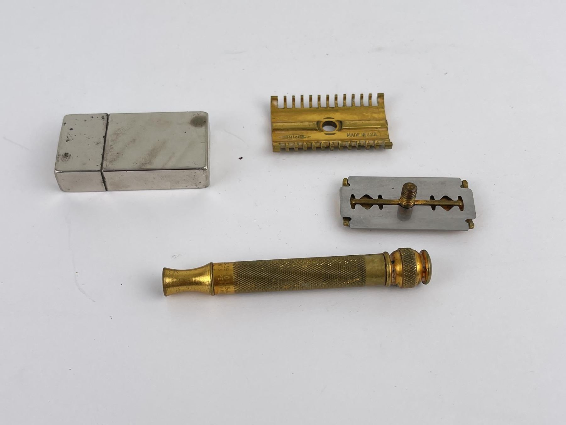 WW2 Gillette US Army Khaki Safety Razor Set