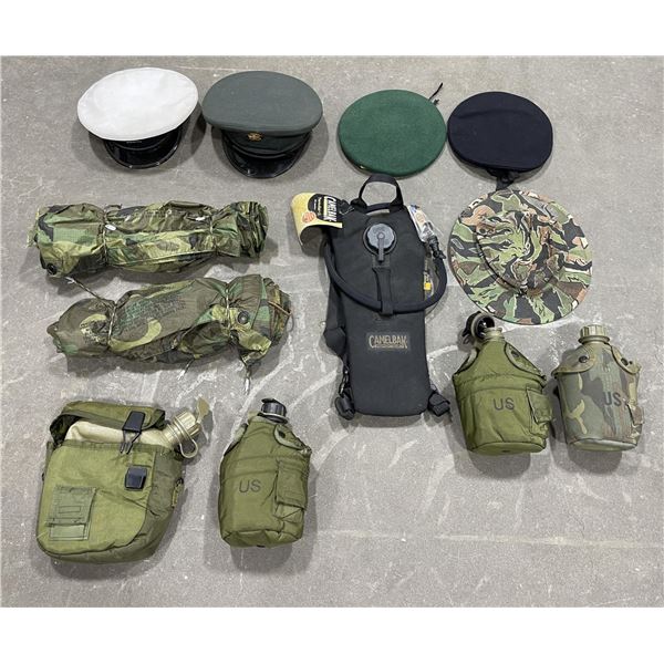 Group of US Army Items